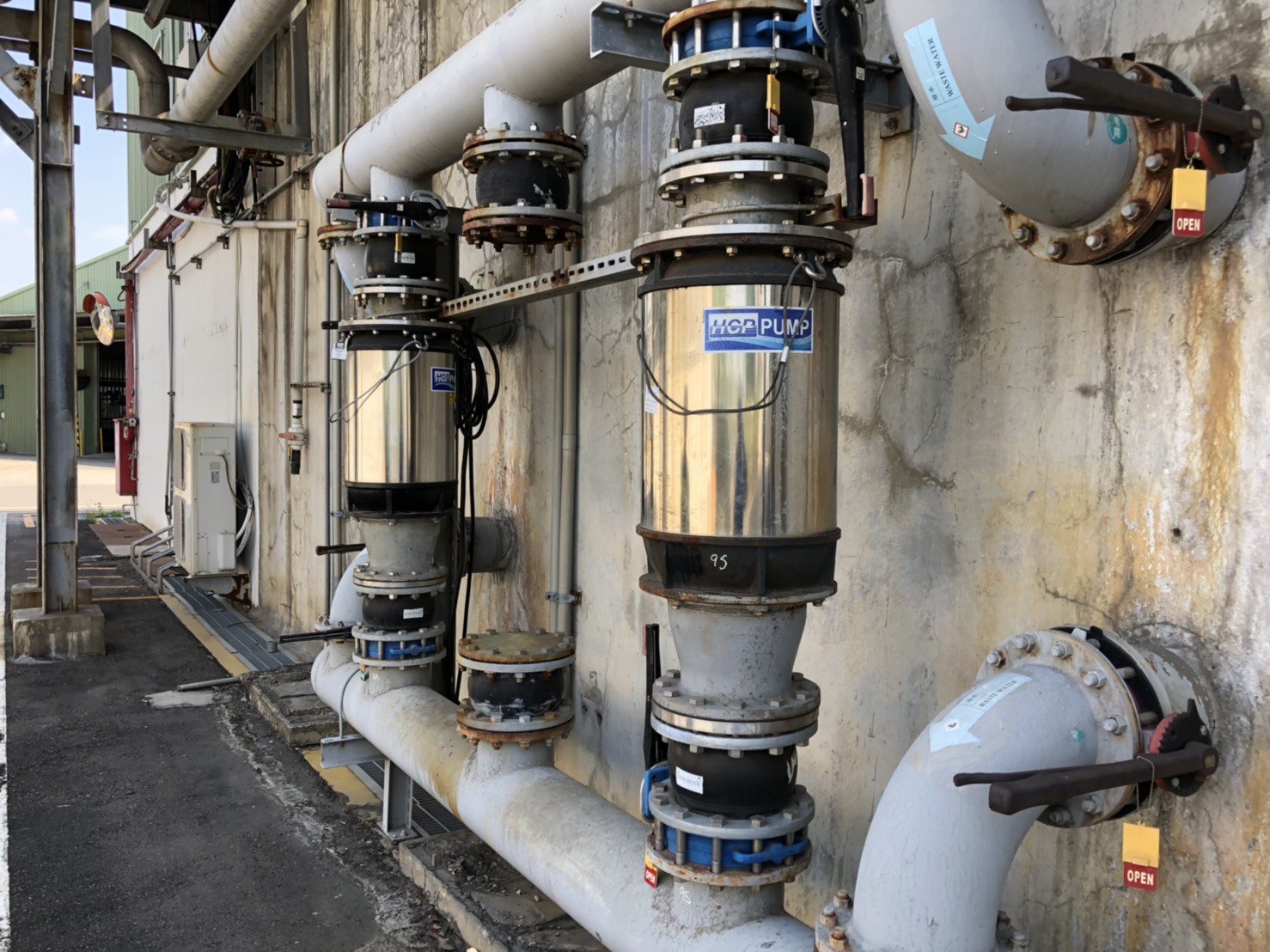 Cooling Water Circulation System at a Chemical Raw Material Plant in Taiwan